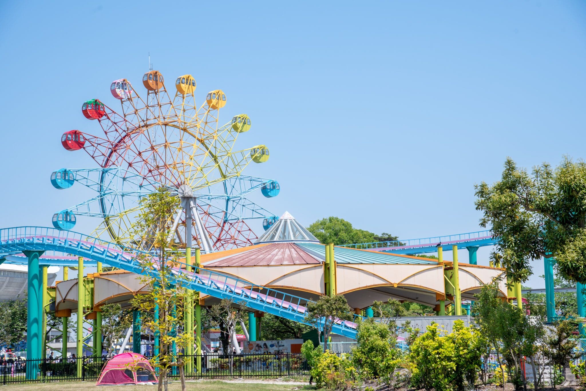 Weird and Wonderful Theme Parks in Japan | Places to Travel in the USA